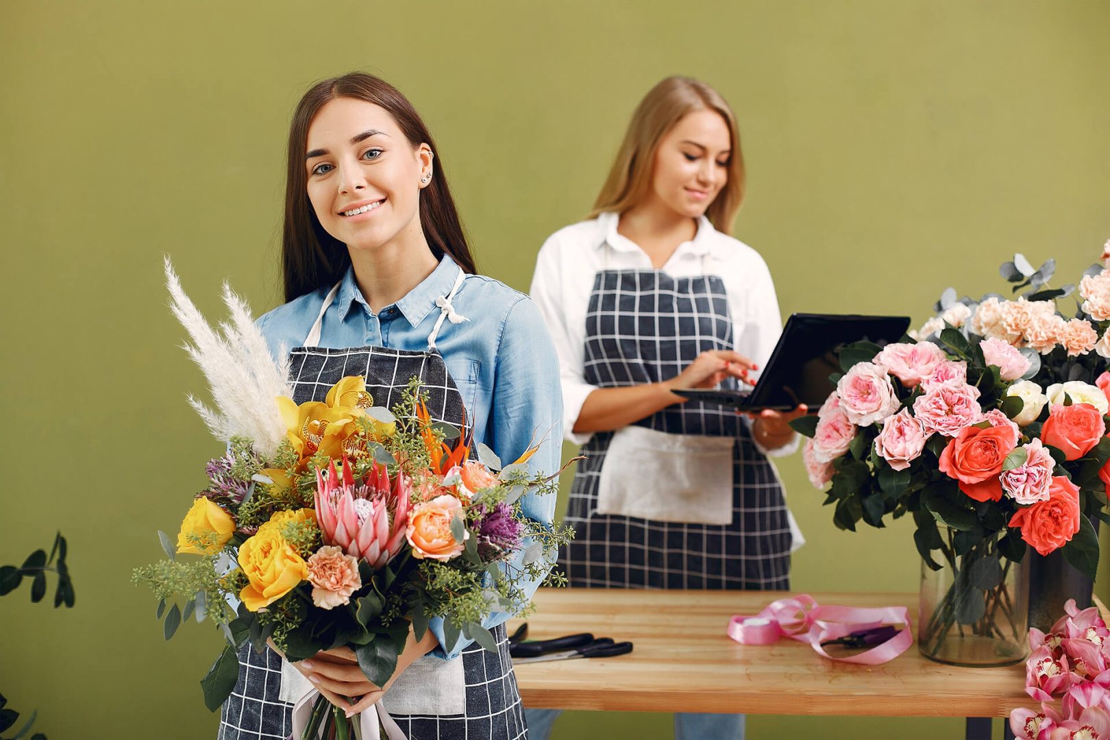 Reliable & On-time Delivery Service for Flower Businesses