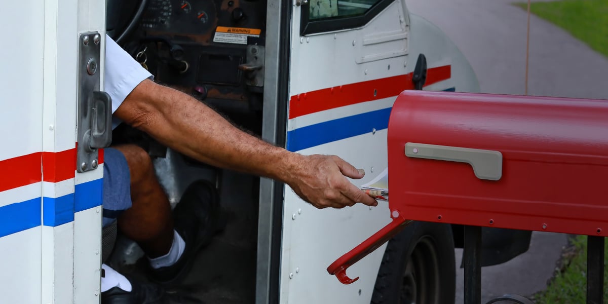 Business Delivery: Courier vs. Post Office Explained