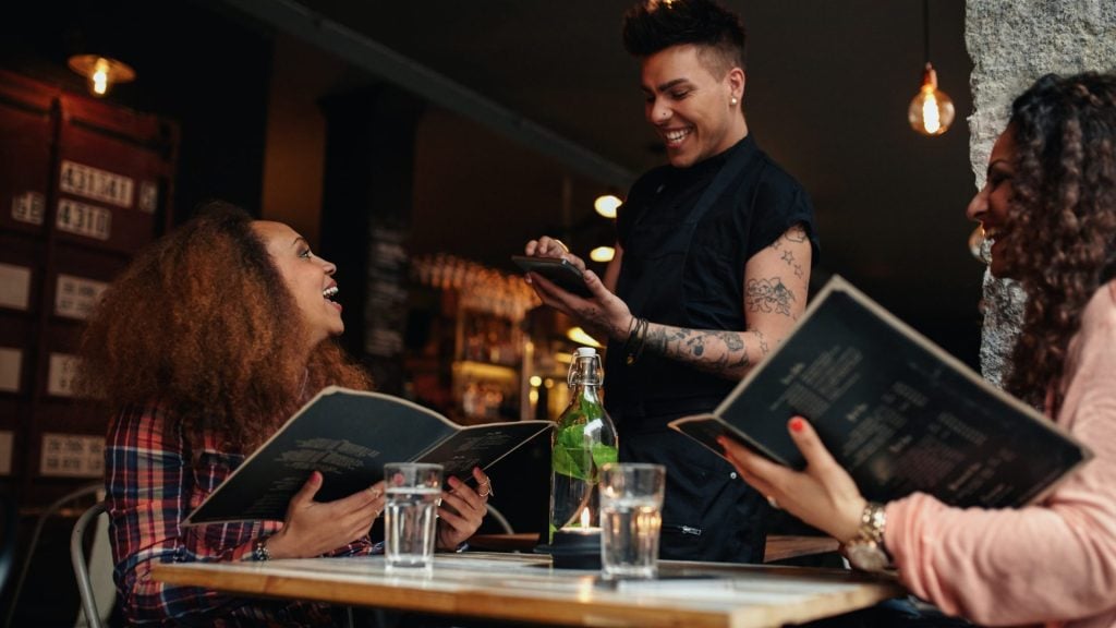 10 restaurant menu ideas to attract more customers